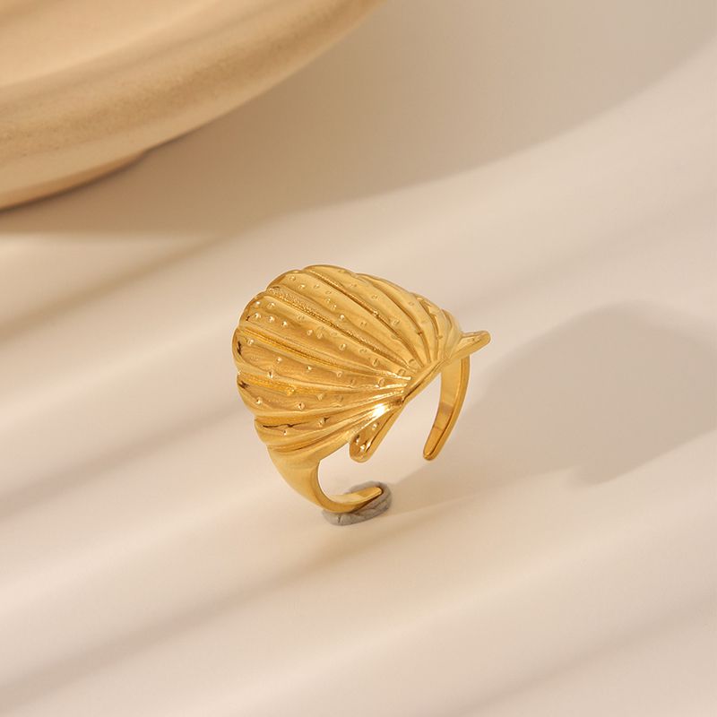 Gold Scallop Shaped Stainless Steel Ring :Asujewelry.com